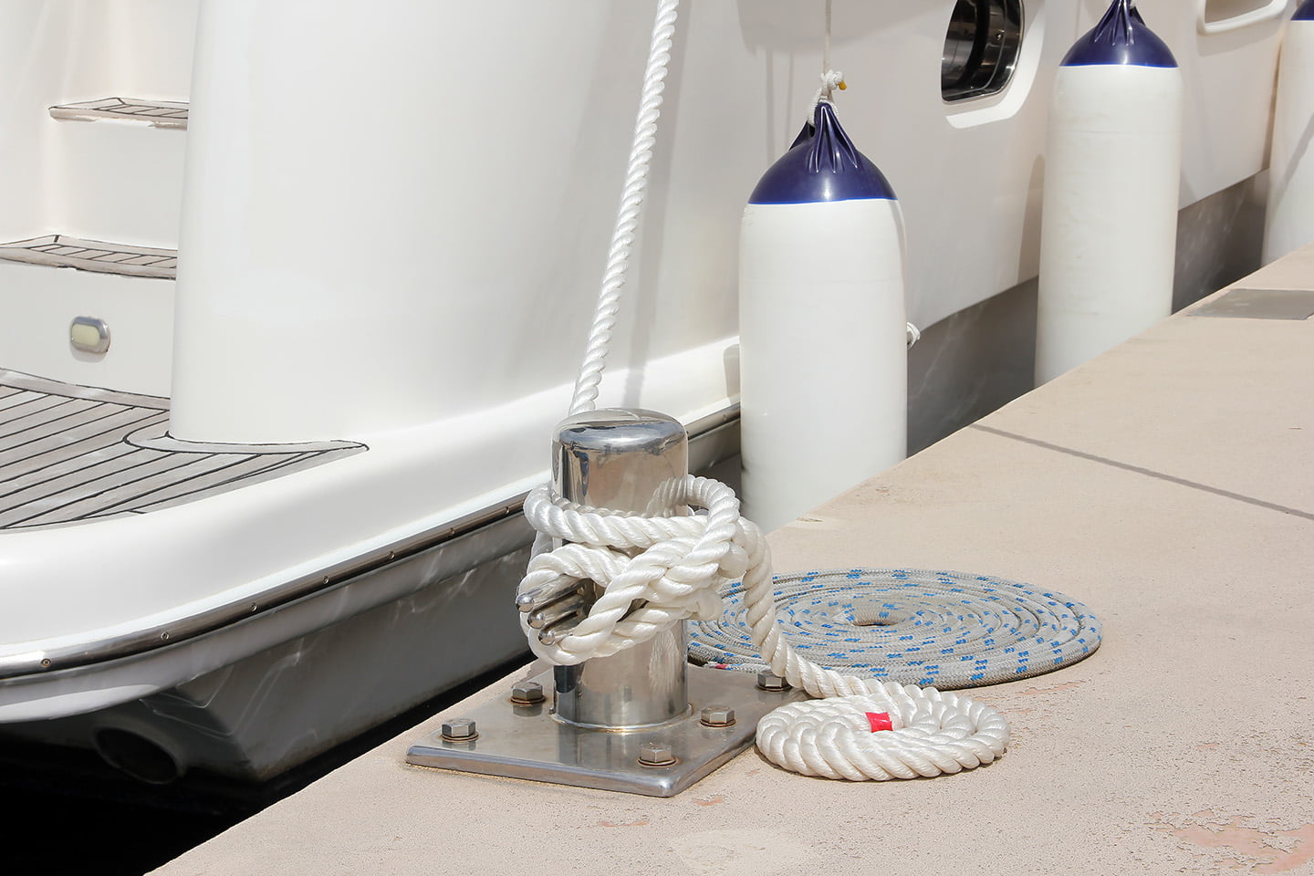 Marina Equipment | Marinetek